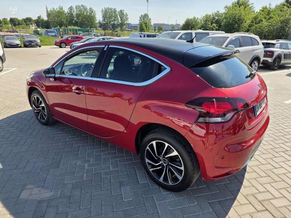Red Citroen DS4 2015 in Taurage, with an engine capacity of 1.56 L and mileage of 55 thousand km for 6700 €, photo 4 on AUTOMOTO.COM.LV