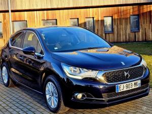 Violets Citroen DS4 2017 Tauragė, ar dzinēja tilpumu 1.20 L un nobraukumu 96 tūkst. km par 5900 €, foto 3 vietnē AUTOMOTO.COM.LV