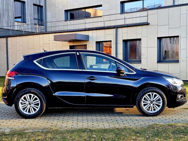 Violets Citroen DS4 2017 Tauragė, ar dzinēja tilpumu 1.20 L un nobraukumu 96 tūkst. km par 5900 €, foto 9 vietnē AUTOMOTO.COM.LV