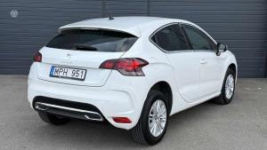 Balts Citroen DS4 2011 Viļņa, ar dzinēja tilpumu 1.56 L un nobraukumu 301 tūkst. km par 3250 €, foto 6 vietnē AUTOMOTO.COM.LV
