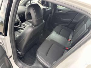 White Citroen DS4 2011 in Taurage, with an engine capacity of 1.56 L and mileage of 235 thousand km for 3300 €, photo 12 on AUTOMOTO.COM.LV