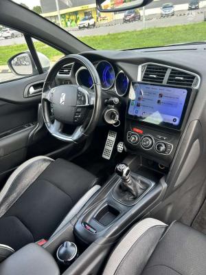 White Citroen DS4 2012 in Kaunas, with an engine capacity of 2.00 L and mileage of 291 thousand km for 4150 €, photo 10 on AUTOMOTO.COM.LV