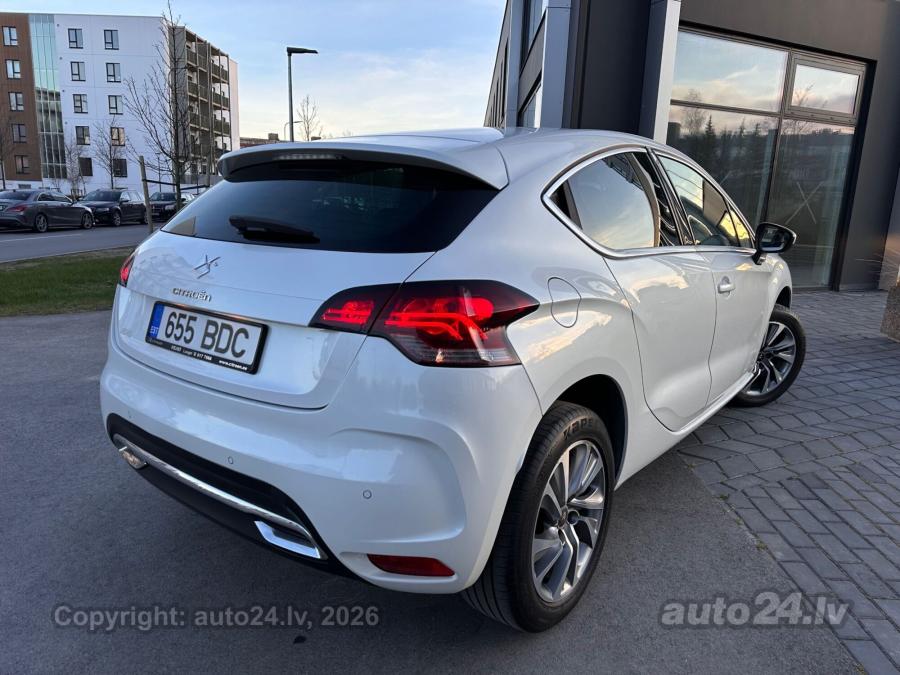 Balts Citroen DS4 2013 Tallina, ar dzinēja tilpumu 1.60 L un nobraukumu 170 tūkst. km par 4250 €, foto 11 vietnē AUTOMOTO.COM.LV