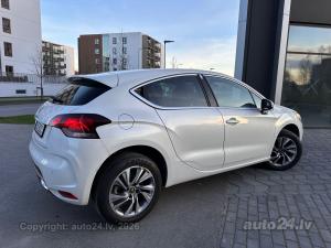 Balts Citroen DS4 2013 Tallina, ar dzinēja tilpumu 1.60 L un nobraukumu 170 tūkst. km par 4250 €, foto 12 vietnē AUTOMOTO.COM.LV