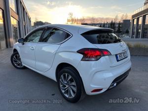 Balts Citroen DS4 2013 Tallina, ar dzinēja tilpumu 1.60 L un nobraukumu 170 tūkst. km par 4250 €, foto 15 vietnē AUTOMOTO.COM.LV