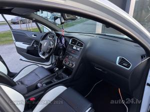 Balts Citroen DS4 2013 Tallina, ar dzinēja tilpumu 1.60 L un nobraukumu 170 tūkst. km par 4250 €, foto 25 vietnē AUTOMOTO.COM.LV