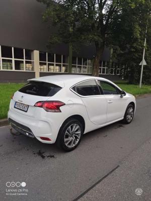 Balts Citroen DS4 2013 Viļņa, ar dzinēja tilpumu 1.60 L un nobraukumu 147 tūkst. km par 3200 €, foto 6 vietnē AUTOMOTO.COM.LV