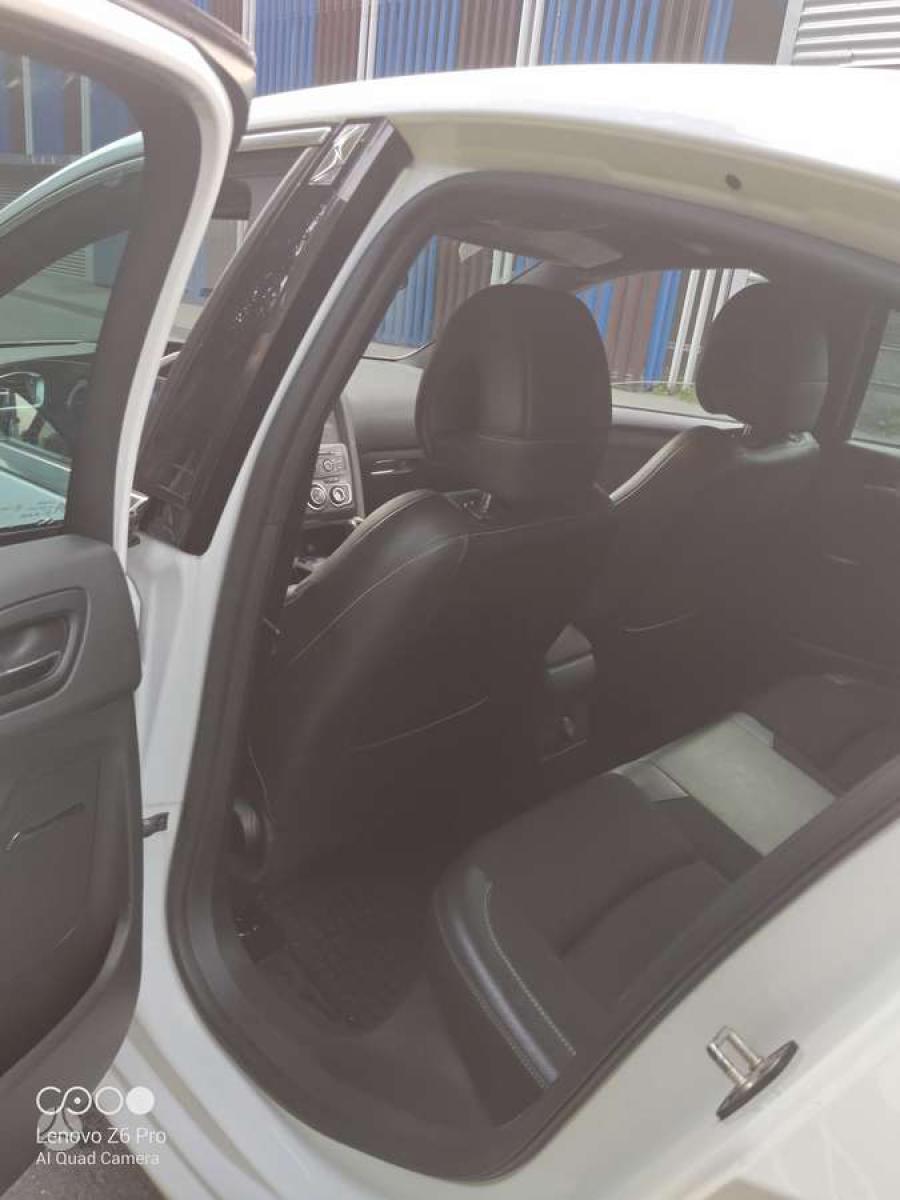 Balts Citroen DS4 2013 Viļņa, ar dzinēja tilpumu 1.60 L un nobraukumu 147 tūkst. km par 3200 €, foto 14 vietnē AUTOMOTO.COM.LV