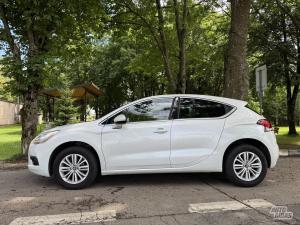 Balts Citroen DS4 2013 Tauragė, ar dzinēja tilpumu 1.60 L un nobraukumu 201 tūkst. km par 4200 €, foto 4 vietnē AUTOMOTO.COM.LV