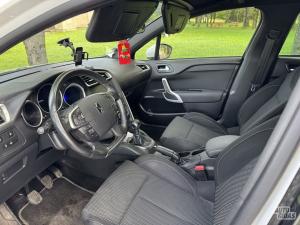 Balts Citroen DS4 2013 Tauragė, ar dzinēja tilpumu 1.60 L un nobraukumu 201 tūkst. km par 4200 €, foto 16 vietnē AUTOMOTO.COM.LV