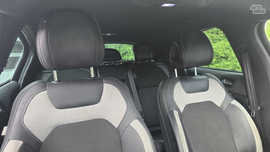 White Citroen DS4 2015 in Kaunas, with an engine capacity of 2.00 L and mileage of 176 thousand km for 6200 €, photo 29 on AUTOMOTO.COM.LV