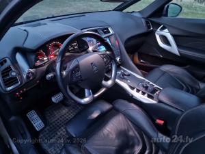 Beige Citroen DS5 2012 in Voru, with an engine capacity of 2.00 L and mileage of 293 thousand km for 6450 €, photo 9 on AUTOMOTO.COM.LV