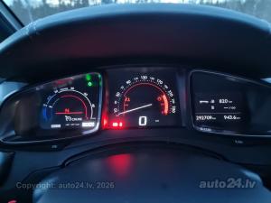 Beige Citroen DS5 2012 in Voru, with an engine capacity of 2.00 L and mileage of 293 thousand km for 6450 €, photo 12 on AUTOMOTO.COM.LV