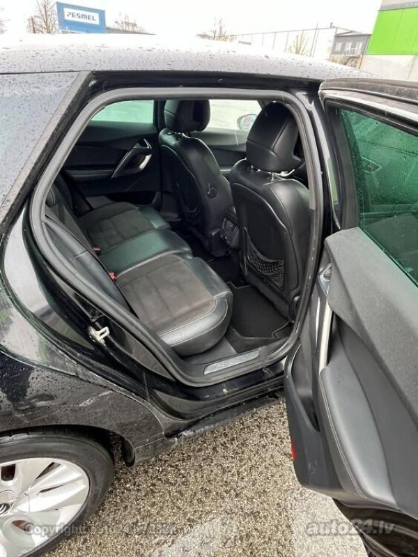 Melns Citroen DS5 2012 Tallina, ar dzinēja tilpumu 2.00 L un nobraukumu 273 tūkst. km par 2900 €, foto 8 vietnē AUTOMOTO.COM.LV