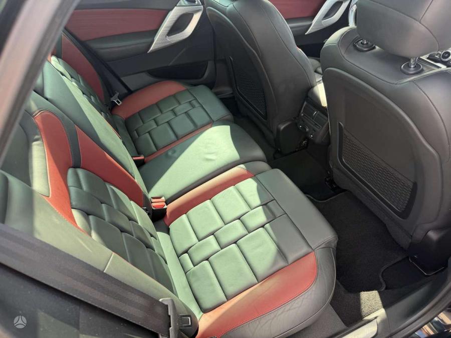 Melns Citroen DS5 2012 Tauragė, ar dzinēja tilpumu 2.00 L un nobraukumu 275 tūkst. km par 5200 €, foto 16 vietnē AUTOMOTO.COM.LV