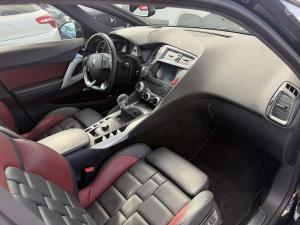 Melns Citroen DS5 2012 Tauragė, ar dzinēja tilpumu 2.00 L un nobraukumu 275 tūkst. km par 5200 €, foto 21 vietnē AUTOMOTO.COM.LV