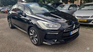 Melns Citroen DS5 2013 Tauragė, ar dzinēja tilpumu 2.00 L un nobraukumu 262 tūkst. km par 4900 €, foto  vietnē AUTOMOTO.COM.LV