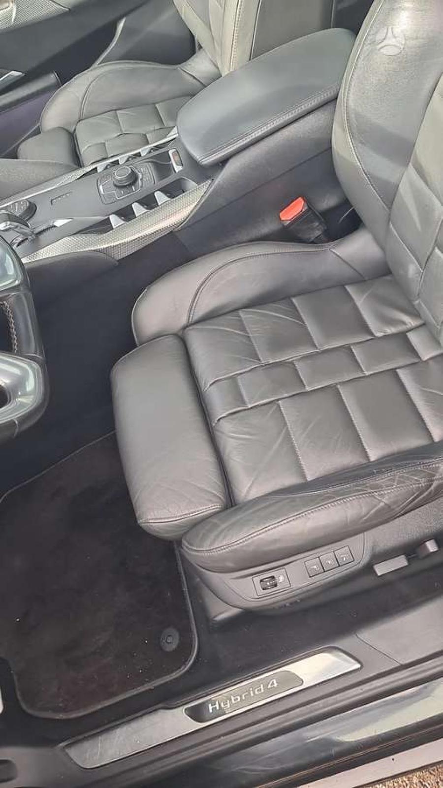 Melns Citroen DS5 2013 Tauragė, ar dzinēja tilpumu 2.00 L un nobraukumu 262 tūkst. km par 4900 €, foto 5 vietnē AUTOMOTO.COM.LV