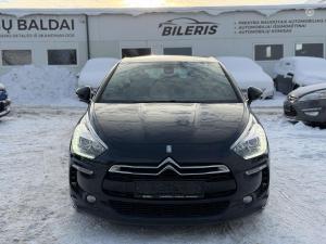 Melns Citroen DS5 2014 Utena, ar dzinēja tilpumu 2.00 L un nobraukumu 240 tūkst. km par 5990 €, foto 5 vietnē AUTOMOTO.COM.LV