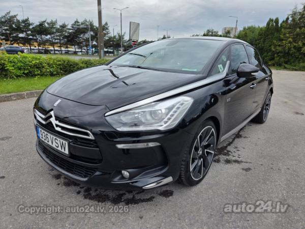 Black Citroen DS5 2014 in Tallinn, with an engine capacity of 2.00 L and mileage of 266 thousand km for 7400 €, photo 1 on AUTOMOTO.COM.LV
