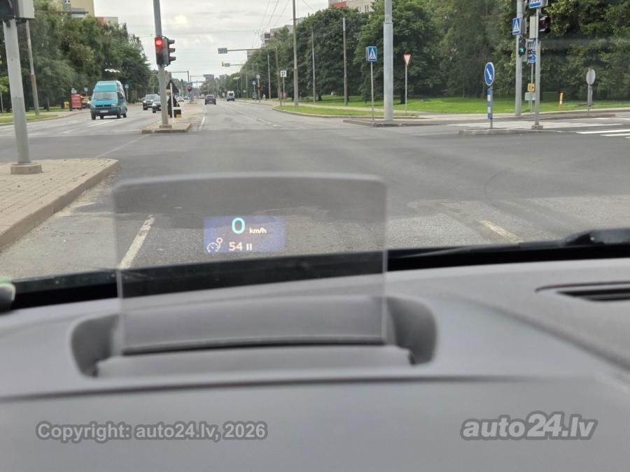 Melns Citroen DS5 2014 Tallina, ar dzinēja tilpumu 2.00 L un nobraukumu 266 tūkst. km par 7400 €, foto 7 vietnē AUTOMOTO.COM.LV