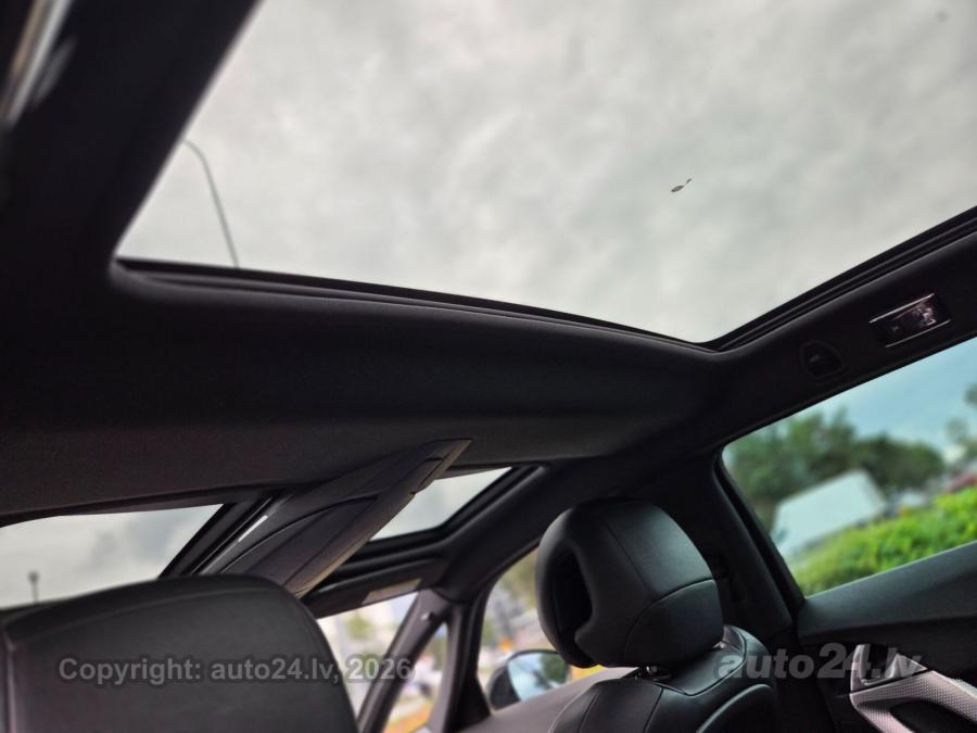 Melns Citroen DS5 2014 Tallina, ar dzinēja tilpumu 2.00 L un nobraukumu 266 tūkst. km par 7400 €, foto 14 vietnē AUTOMOTO.COM.LV