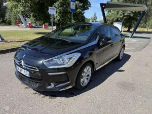 Black Citroen DS5 2015 in Taurage, with an engine capacity of 2.00 L and mileage of 245 thousand km for 5300 €, photo  on AUTOMOTO.COM.LV