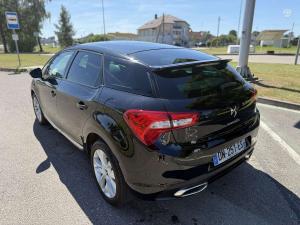 Black Citroen DS5 2015 in Taurage, with an engine capacity of 2.00 L and mileage of 245 thousand km for 5300 €, photo 7 on AUTOMOTO.COM.LV