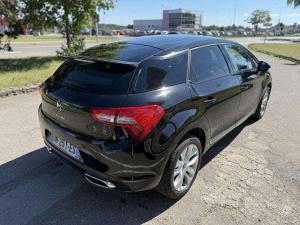 Black Citroen DS5 2015 in Taurage, with an engine capacity of 2.00 L and mileage of 245 thousand km for 5300 €, photo 8 on AUTOMOTO.COM.LV
