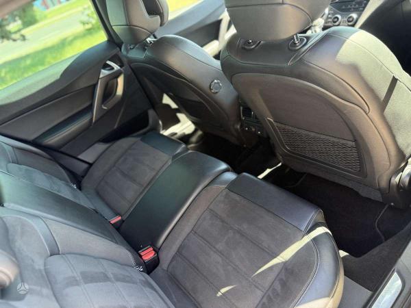 Melns Citroen DS5 2015 Tauragė, ar dzinēja tilpumu 2.00 L un nobraukumu 245 tūkst. km par 5300 €, foto 9 vietnē AUTOMOTO.COM.LV