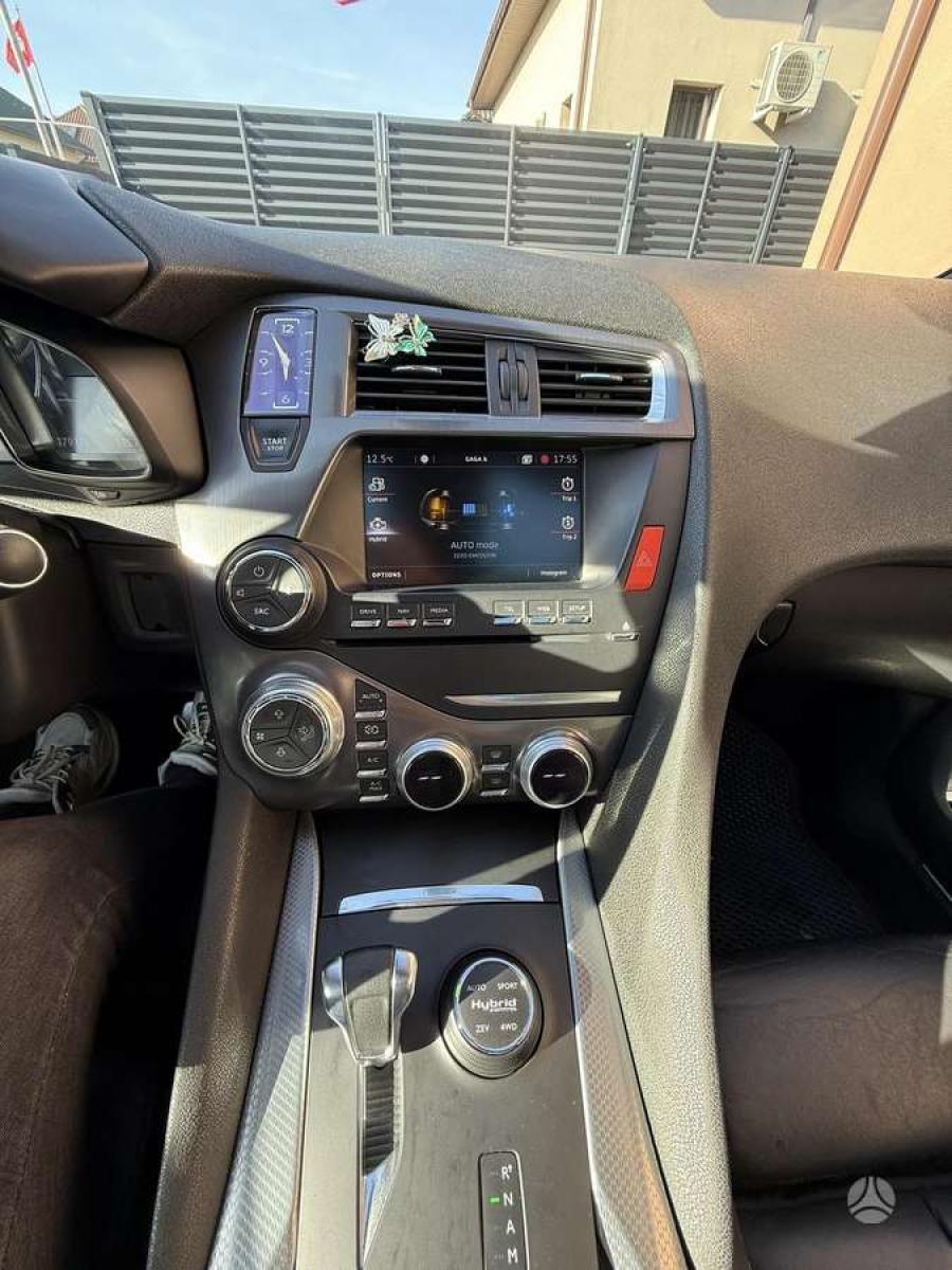 Melns Citroen DS5 2016 Kauņa, ar dzinēja tilpumu 2.00 L un nobraukumu 197 tūkst. km par 8200 €, foto 14 vietnē AUTOMOTO.COM.LV