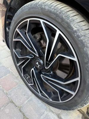 Melns Citroen DS5 2016 Kauņa, ar dzinēja tilpumu 2.00 L un nobraukumu 197 tūkst. km par 8200 €, foto 25 vietnē AUTOMOTO.COM.LV