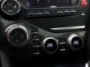 Zils Citroen DS5 2015 Viļņa, ar dzinēja tilpumu 2.00 L un nobraukumu 228 tūkst. km par 7000 €, foto 27 vietnē AUTOMOTO.COM.LV
