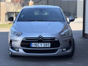 Grey Citroen DS5 2011 in Mazeikiai, with an engine capacity of 1.60 L and mileage of 332 thousand km for 4100 €, photo  on AUTOMOTO.COM.LV