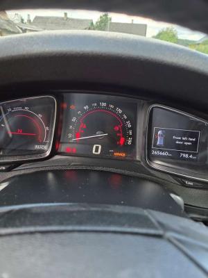 Grey Citroen DS5 2011 in Kaisiadorys, with an engine capacity of 1.60 L and mileage of 266 thousand km for 5000 €, photo 10 on AUTOMOTO.COM.LV