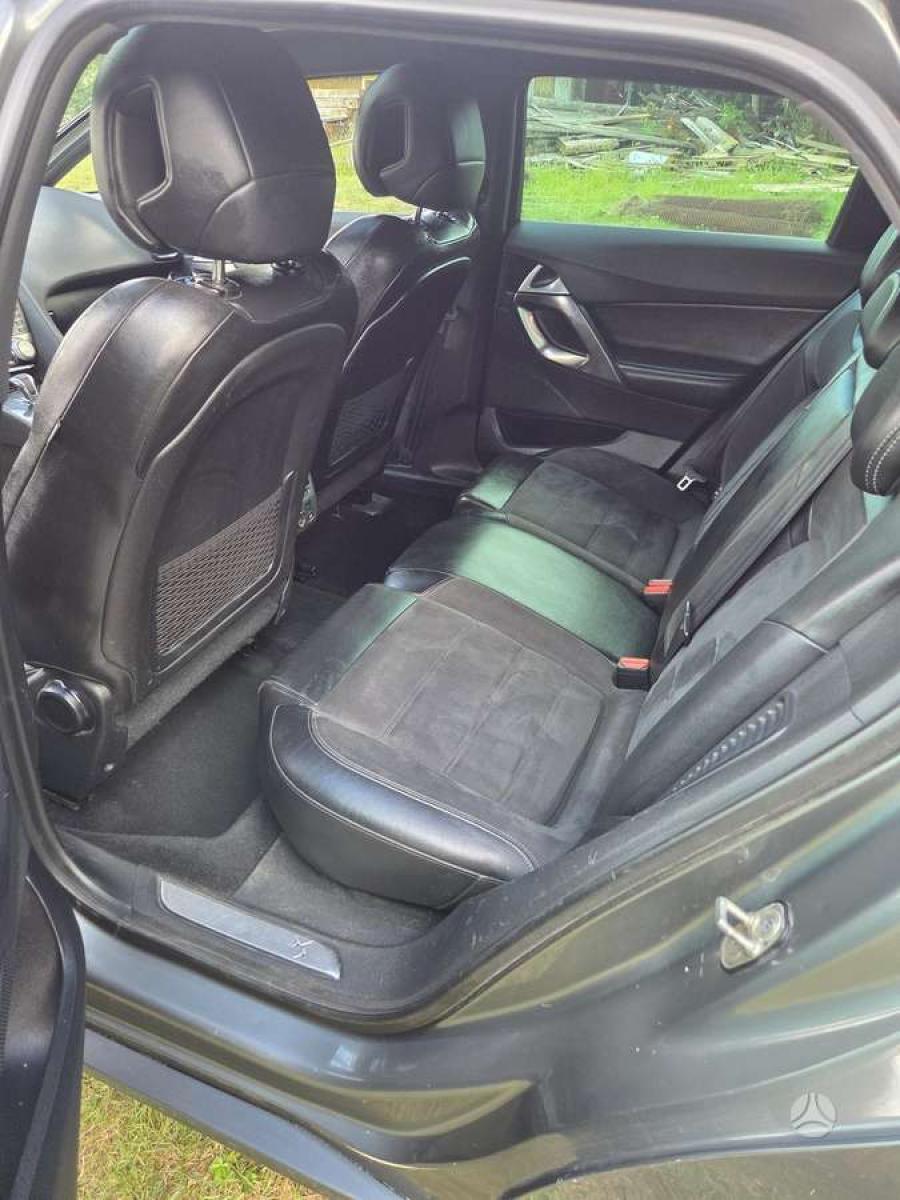 Grey Citroen DS5 2011 in Kaisiadorys, with an engine capacity of 2.00 L and mileage of 266 thousand km for 2700 €, photo 12 on AUTOMOTO.COM.LV