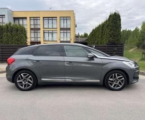 Pelēks Citroen DS5 2012 Viļņa, ar dzinēja tilpumu 1.56 L un nobraukumu 228 tūkst. km par 4750 €, foto 7 vietnē AUTOMOTO.COM.LV