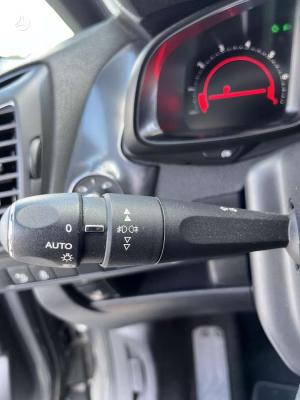 Grey Citroen DS5 2012 in Siauliai, with an engine capacity of 1.60 L and mileage of 177 thousand km for 5600 €, photo 20 on AUTOMOTO.COM.LV