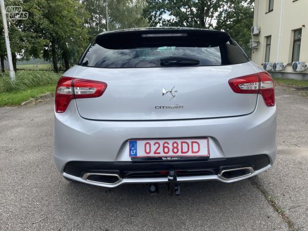 Pelēks Citroen DS5 2012 Šakiai, ar dzinēja tilpumu 2.00 L un nobraukumu 289 tūkst. km par 4200 €, foto 9 vietnē AUTOMOTO.COM.LV