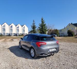 Grey Citroen DS5 2013 in Vilnius, with an engine capacity of 1.60 L and mileage of 194 thousand km for 5000 €, photo 4 on AUTOMOTO.COM.LV