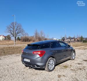 Grey Citroen DS5 2013 in Vilnius, with an engine capacity of 1.60 L and mileage of 194 thousand km for 5000 €, photo 5 on AUTOMOTO.COM.LV
