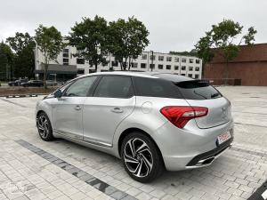 Pelēks Citroen DS5 2013 Kauņa, ar dzinēja tilpumu 2.00 L un nobraukumu 211 tūkst. km par 5700 €, foto 4 vietnē AUTOMOTO.COM.LV
