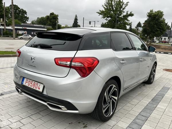 Grey Citroen DS5 2013 in Kaunas, with an engine capacity of 2.00 L and mileage of 211 thousand km for 5700 €, photo 5 on AUTOMOTO.COM.LV