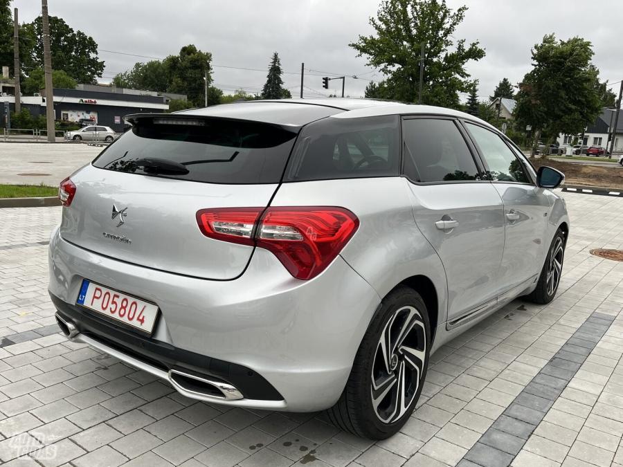 Pelēks Citroen DS5 2013 Kauņa, ar dzinēja tilpumu 2.00 L un nobraukumu 211 tūkst. km par 5700 €, foto 6 vietnē AUTOMOTO.COM.LV