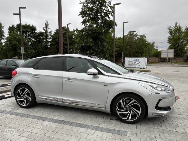 Grey Citroen DS5 2013 in Kaunas, with an engine capacity of 2.00 L and mileage of 211 thousand km for 5700 €, photo 7 on AUTOMOTO.COM.LV
