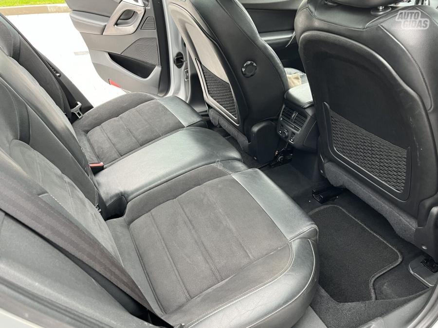 Pelēks Citroen DS5 2013 Kauņa, ar dzinēja tilpumu 2.00 L un nobraukumu 211 tūkst. km par 5700 €, foto 13 vietnē AUTOMOTO.COM.LV