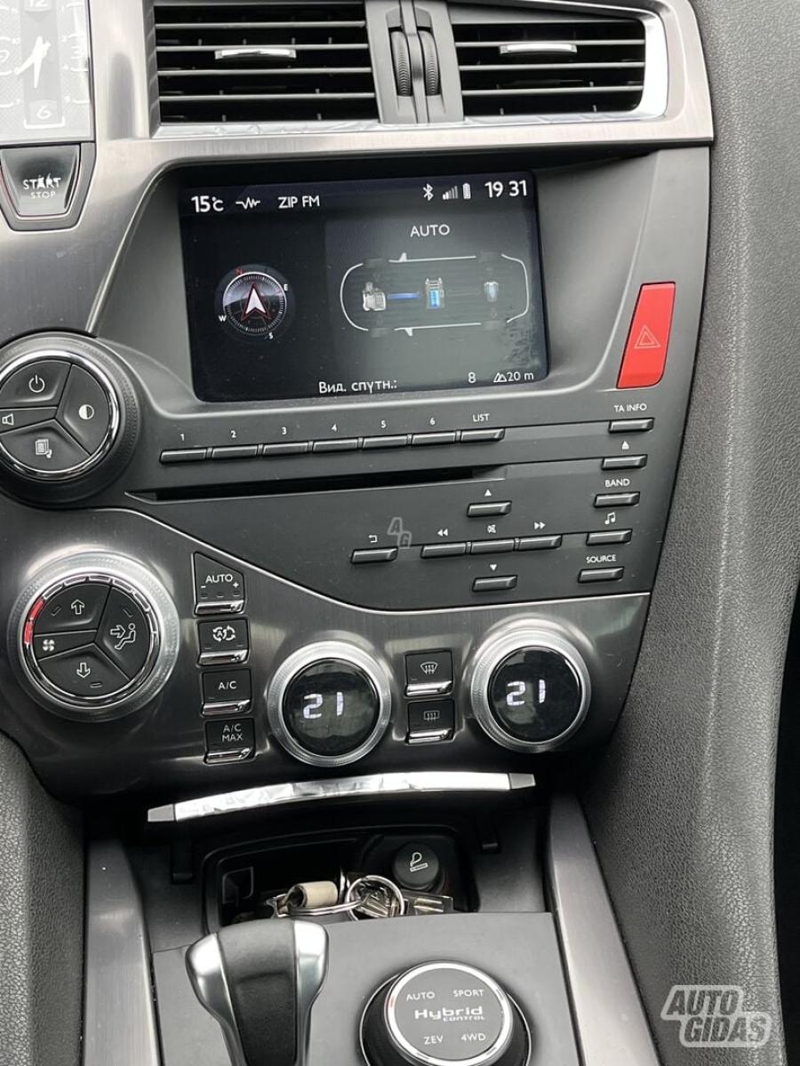 Pelēks Citroen DS5 2013 Kauņa, ar dzinēja tilpumu 2.00 L un nobraukumu 211 tūkst. km par 5700 €, foto 19 vietnē AUTOMOTO.COM.LV