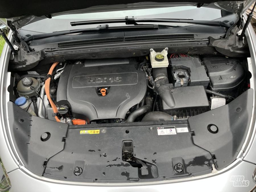 Pelēks Citroen DS5 2013 Kauņa, ar dzinēja tilpumu 2.00 L un nobraukumu 211 tūkst. km par 5700 €, foto 26 vietnē AUTOMOTO.COM.LV