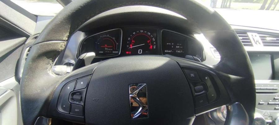 Grey Citroen DS5 2013 in Siauliai, with an engine capacity of 2.00 L and mileage of 306 thousand km for 5600 €, photo 11 on AUTOMOTO.COM.LV