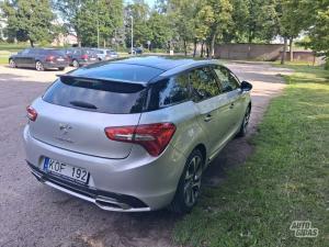 Grey Citroen DS5 2013 in Vilnius, with an engine capacity of 2.00 L and mileage of 311 thousand km for 6300 €, photo 6 on AUTOMOTO.COM.LV